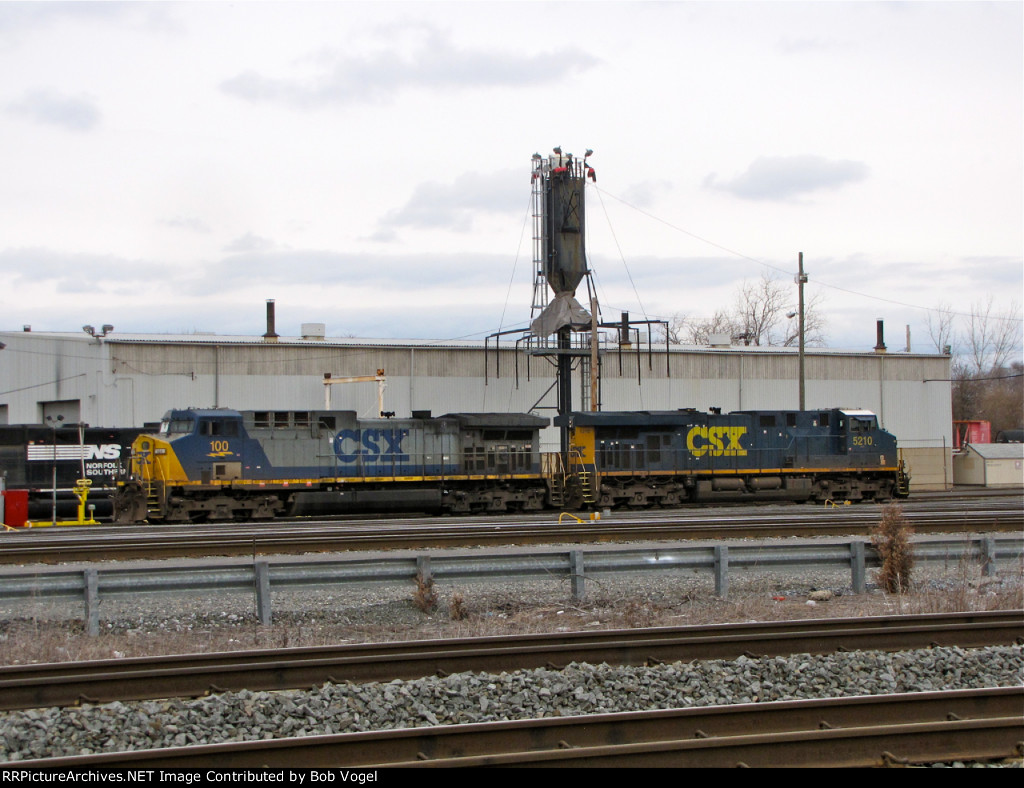 CSX 100 and 5210